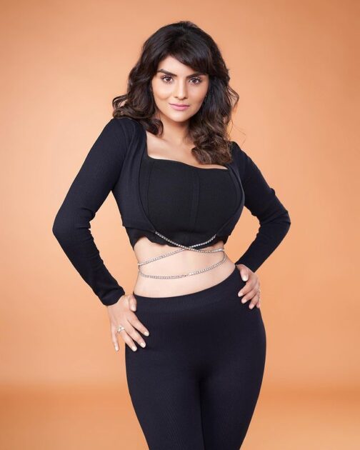 Anveshi Jain Hot Photos: Anveshi Jain Looks Ravishing In Hot and Bold ...