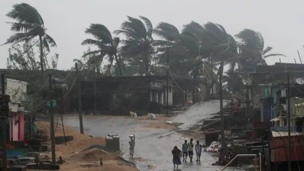 Cyclone ‘Senyar’ Forms Near Indonesia; Heavy Rain Likely in Tamil Nadu ...